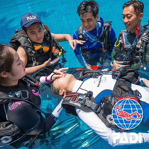 PADI Rescue Diver Course | Shop | Divegen